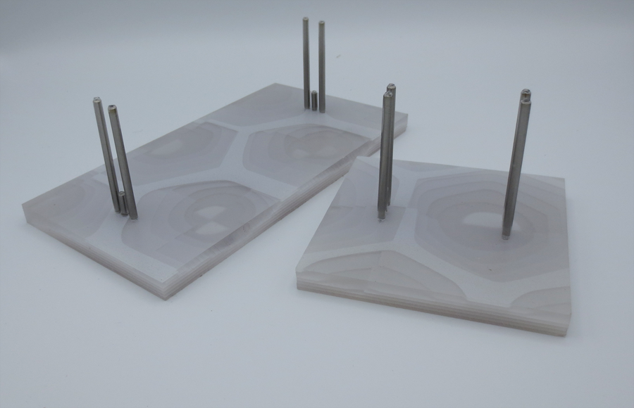 Ecoresin Stand for Fused Art