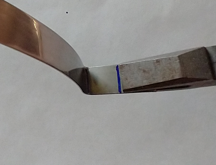 Stainless Steel Ribbon Expansion Joints - Glass With A Past